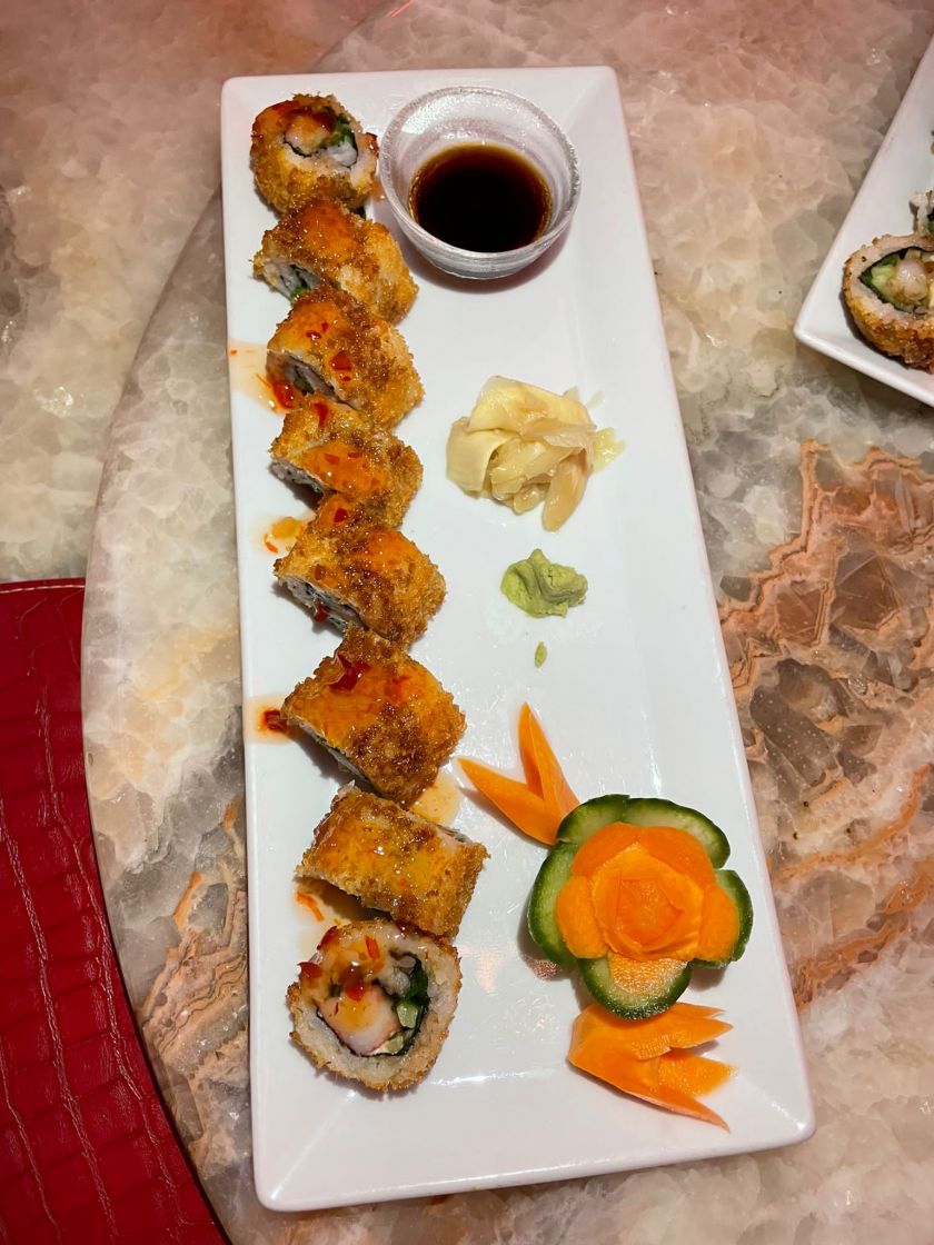 Red Dragon Çin Restoranı / Fuji Roll